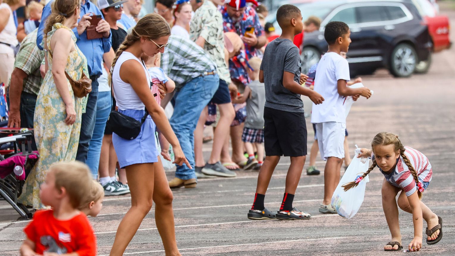 PHOTO OF THE DAY: CANDY RUSH