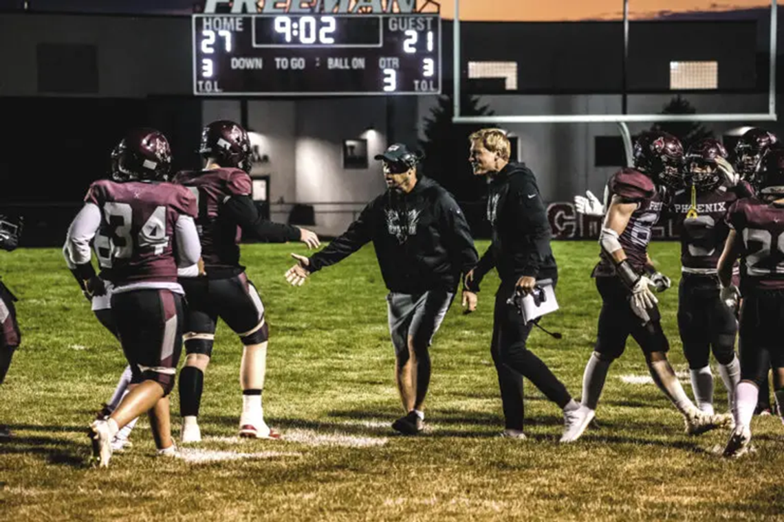 PHOENIX MOVE TO NO. 1 IN CLASS 9AA
